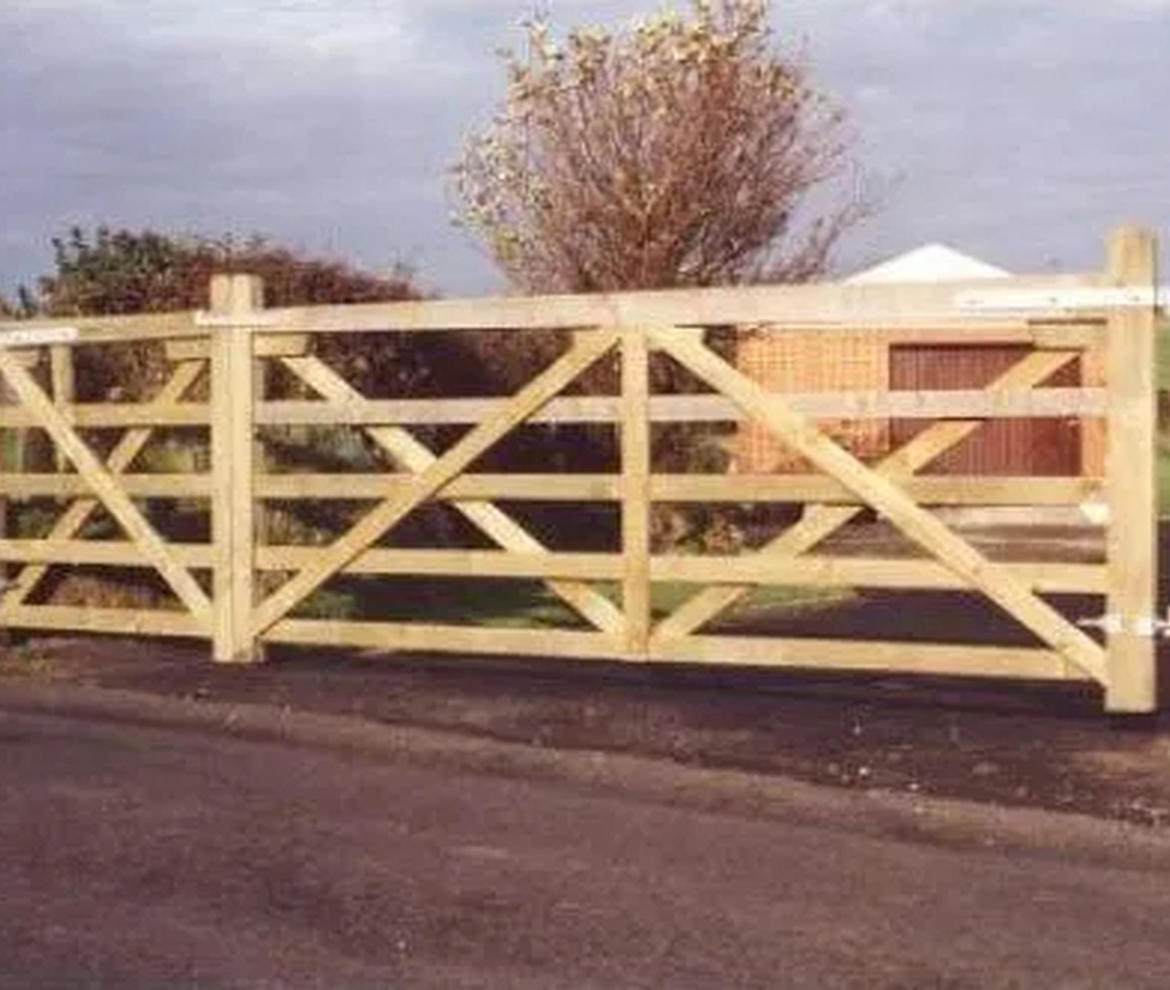 Standard Field Gate - Woodstoc - Outside Made Better