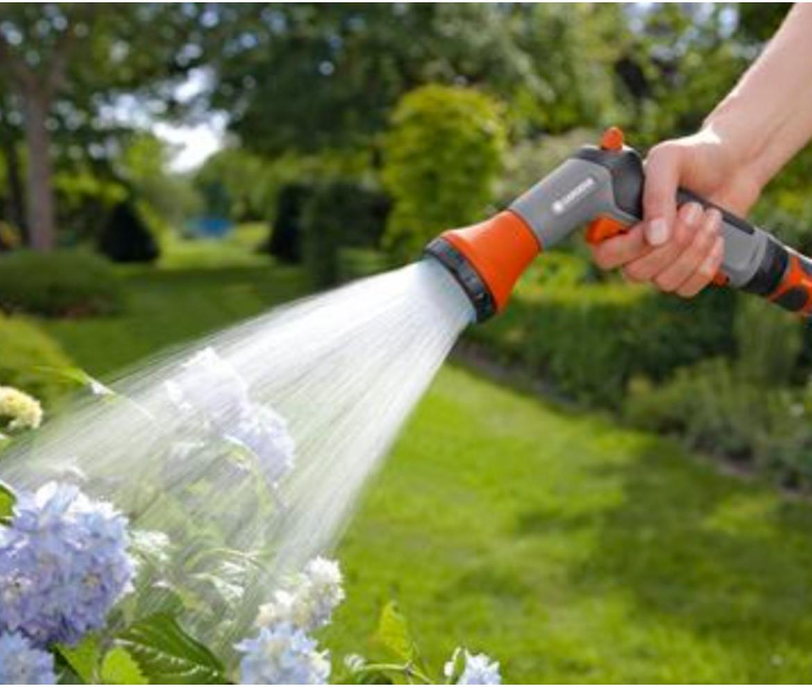 Classic Multi Sprayer - Woodstoc - Outside Made Better